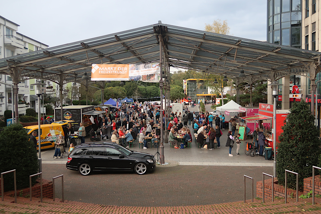 Mildes Wetter lockte zum Feierabendmarkt | erkrath.jetzt | Nachrichten ...